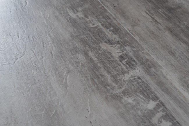 Vinyl COREtec 8mm Beton tmavý 50LVT1803 s korkem (2,87m2/bal ...